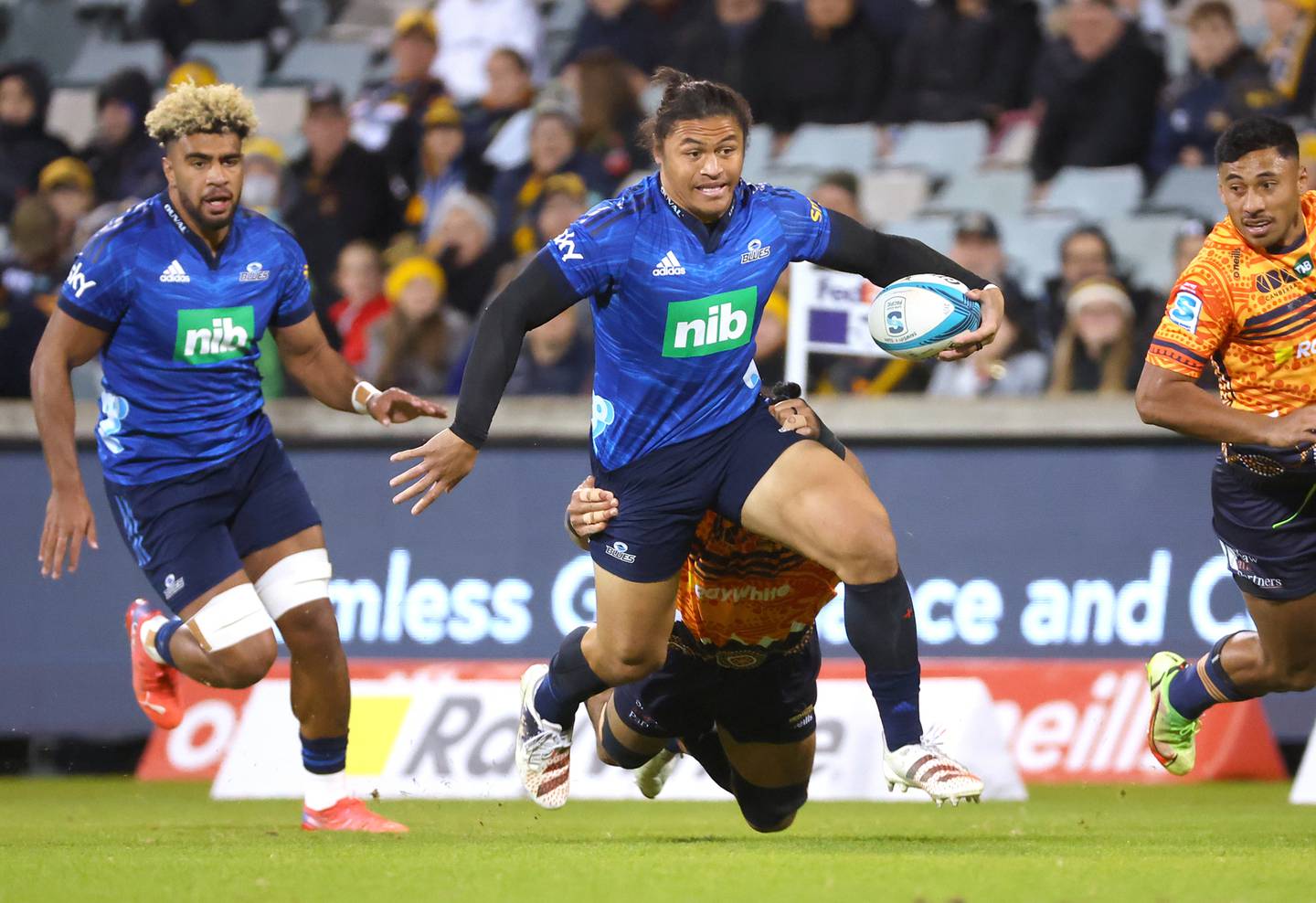 All Blacks star in tears after injury