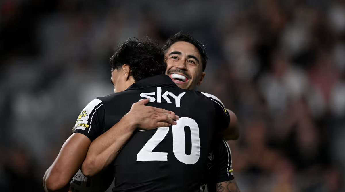 Strong farewell for Shaun Johnson as Kiwis smash PNG