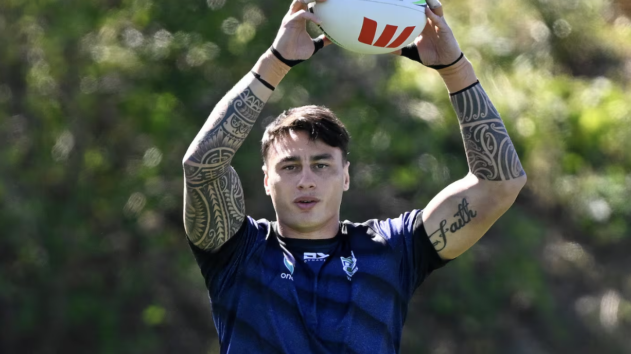 Warriors remain hopeful of retaining star Fullback